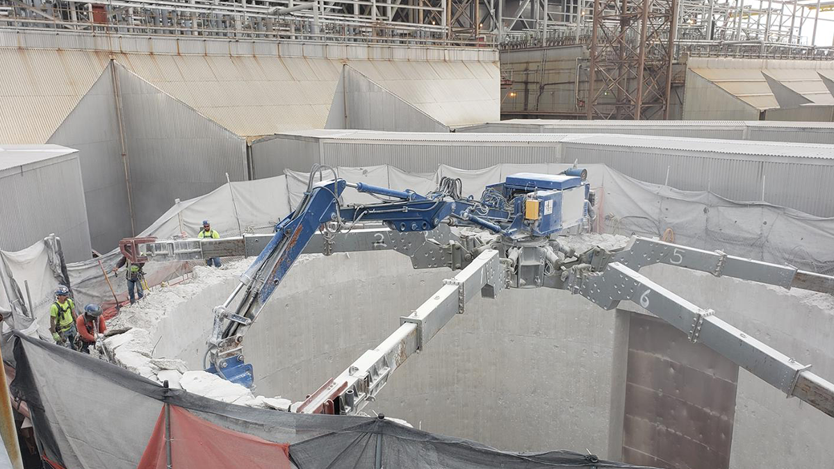 Controlled Chimney Demolition Using Spider Technology | PULLMAN