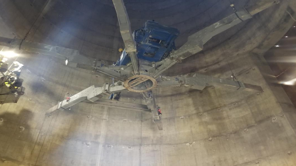 Controlled Chimney Demolition Using Spider Technology - Pullman Services